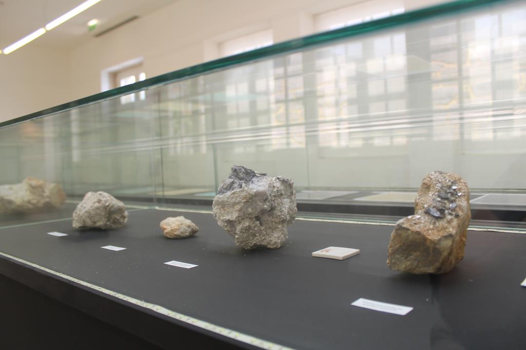 Roteiro das Minas e Pontos de Interesse Mineiro e Geológico de Portugal